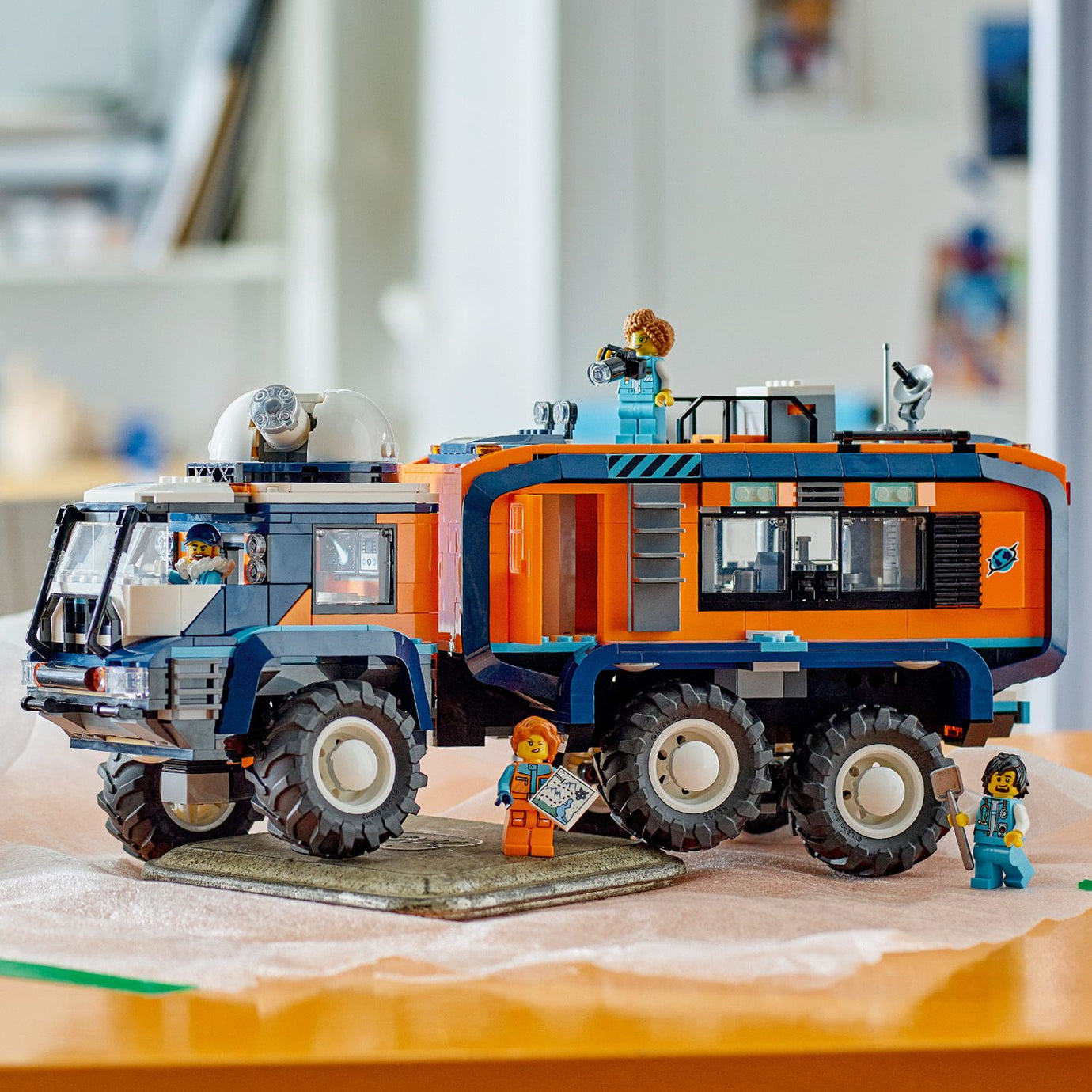 LEGO® City Arctic Explorer Science Lab Truck – The General Store Spokane